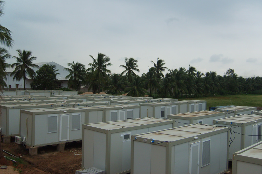 Con-imex Living Containers. FLATPACKED MODULAR DEMOUNTABLE CONTAINERS